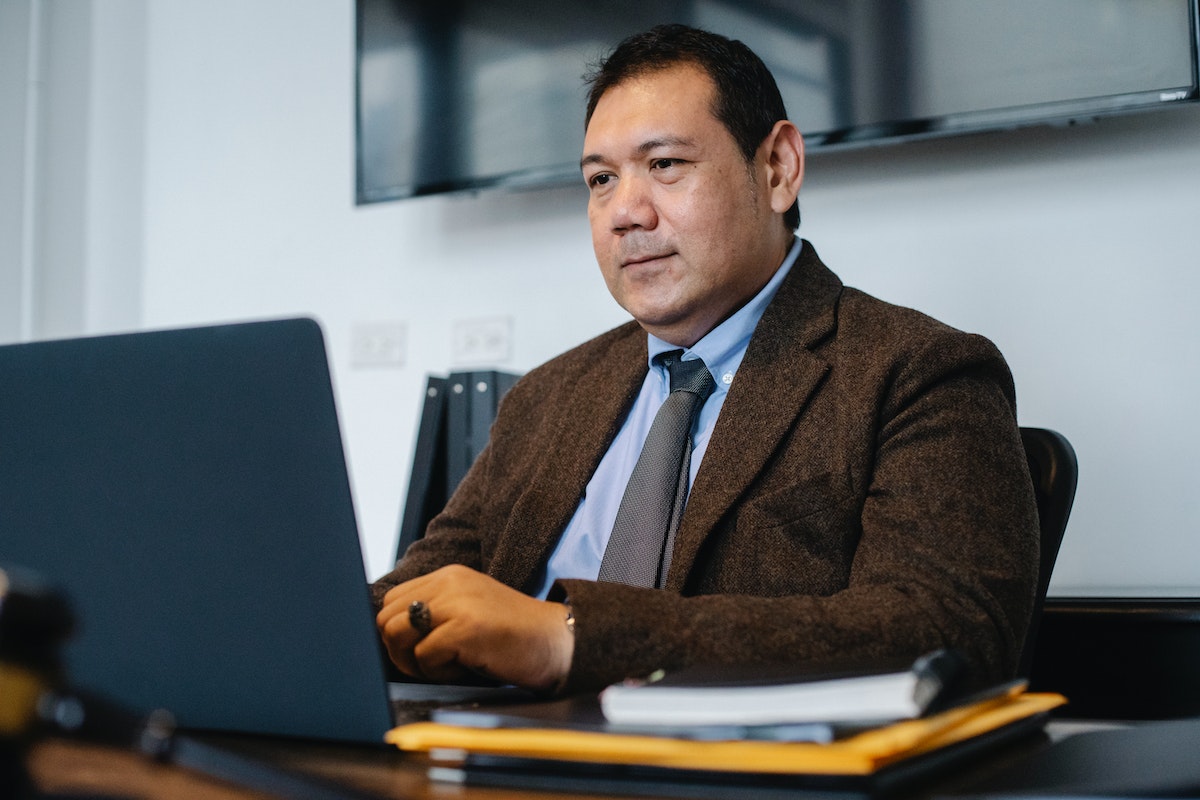 Solutions for Common Tech Problems Businesses Face - Impermanence at Work